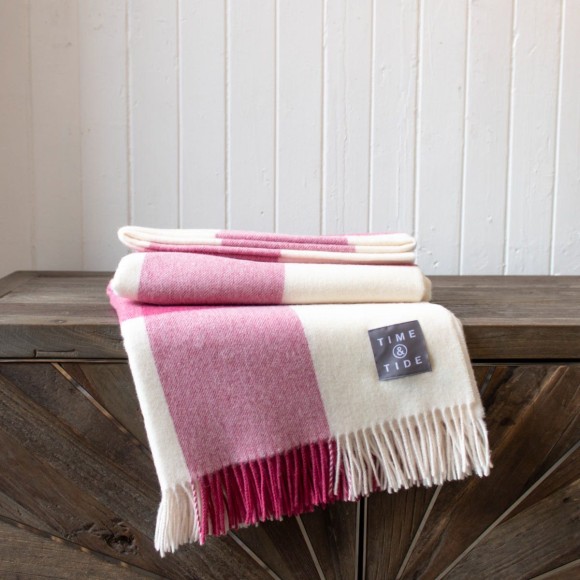 Blush & Beige Block Check Throw | Time & Tide
