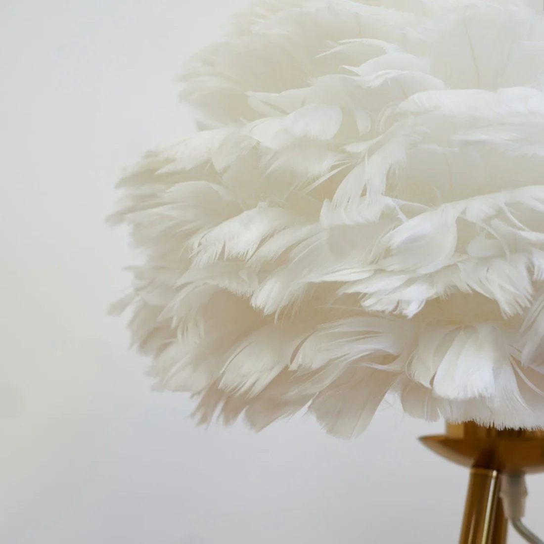 White feather table lamp store